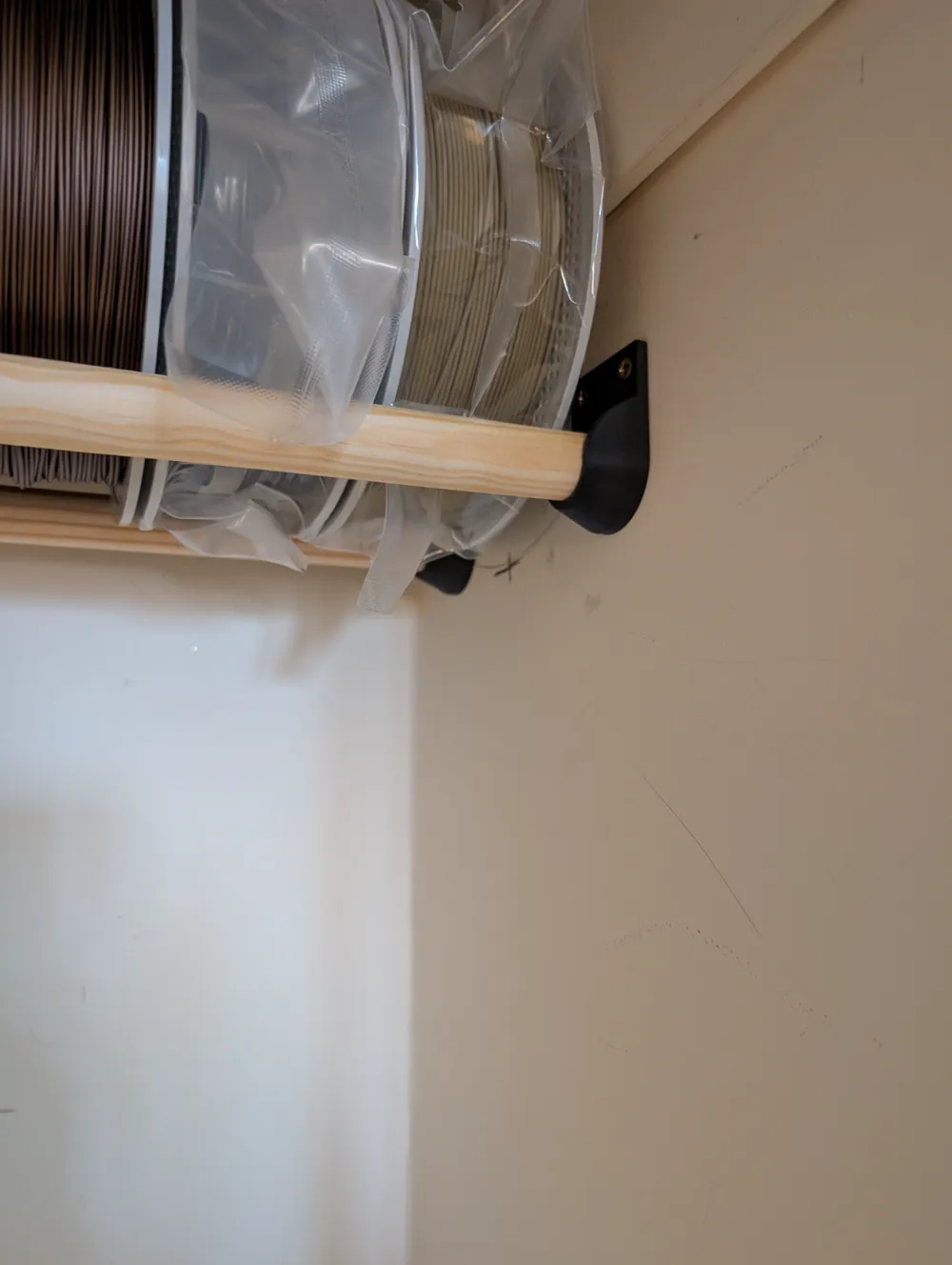 Filament Storage Rack by Daz_Prints - MakerWorld