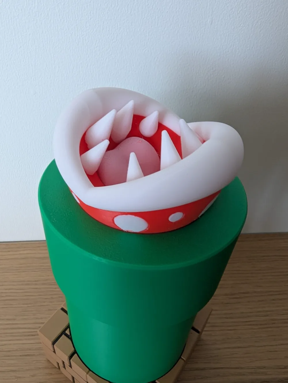 Piranha Piggy bank ( super mario) Remixed by Faeriell MakerWorld ...