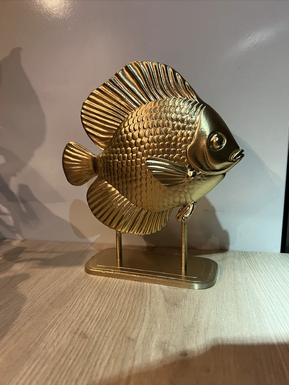Discus fish design figurine by TheoJustine MakerWorld: Download Free 3D ...