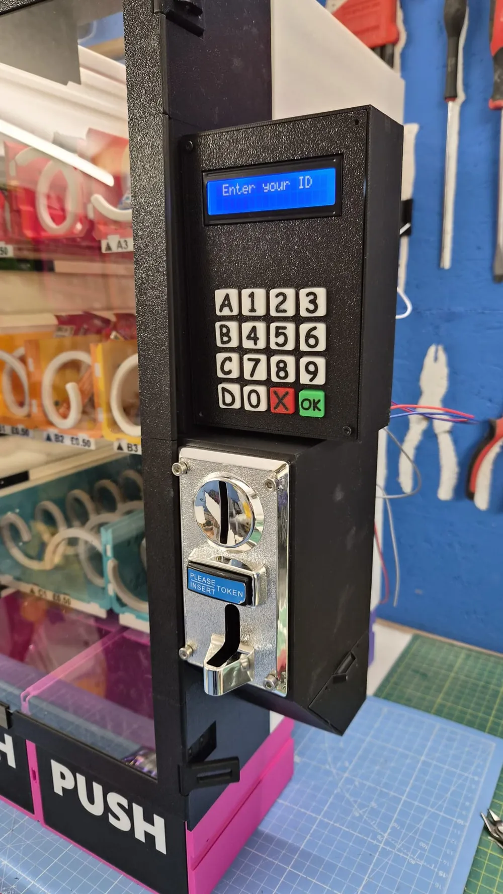 Full-Size Modular Vending Machine - Free 3D Print Model - MakerWorld