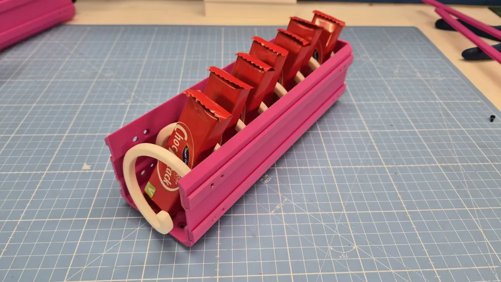 Full-Size Modular Vending Machine - Free 3D Print Model - MakerWorld