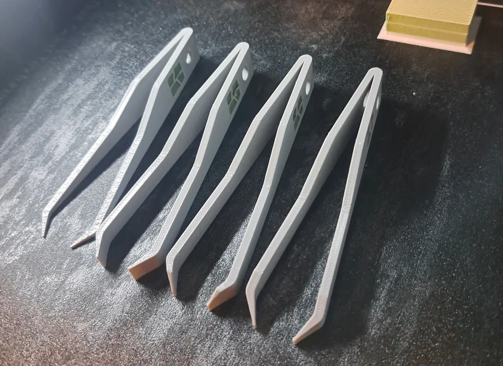 Tweezer - Set of 4 by 3D Print Masters Hub - MakerWorld