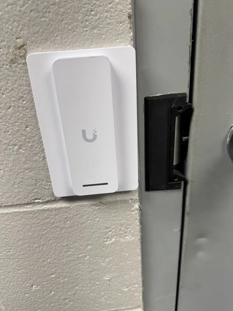 Unifi Access 12V Strike Trim Piece by Emery3D MakerWorld: Download Free ...