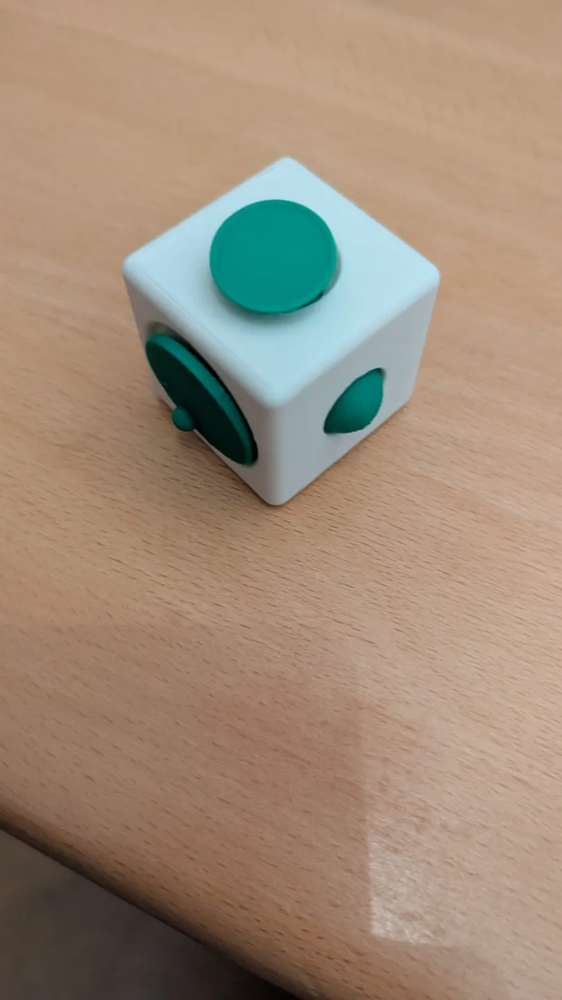 Fidget Cube || 5 in 1 Toy - Free 3D Print Model - MakerWorld