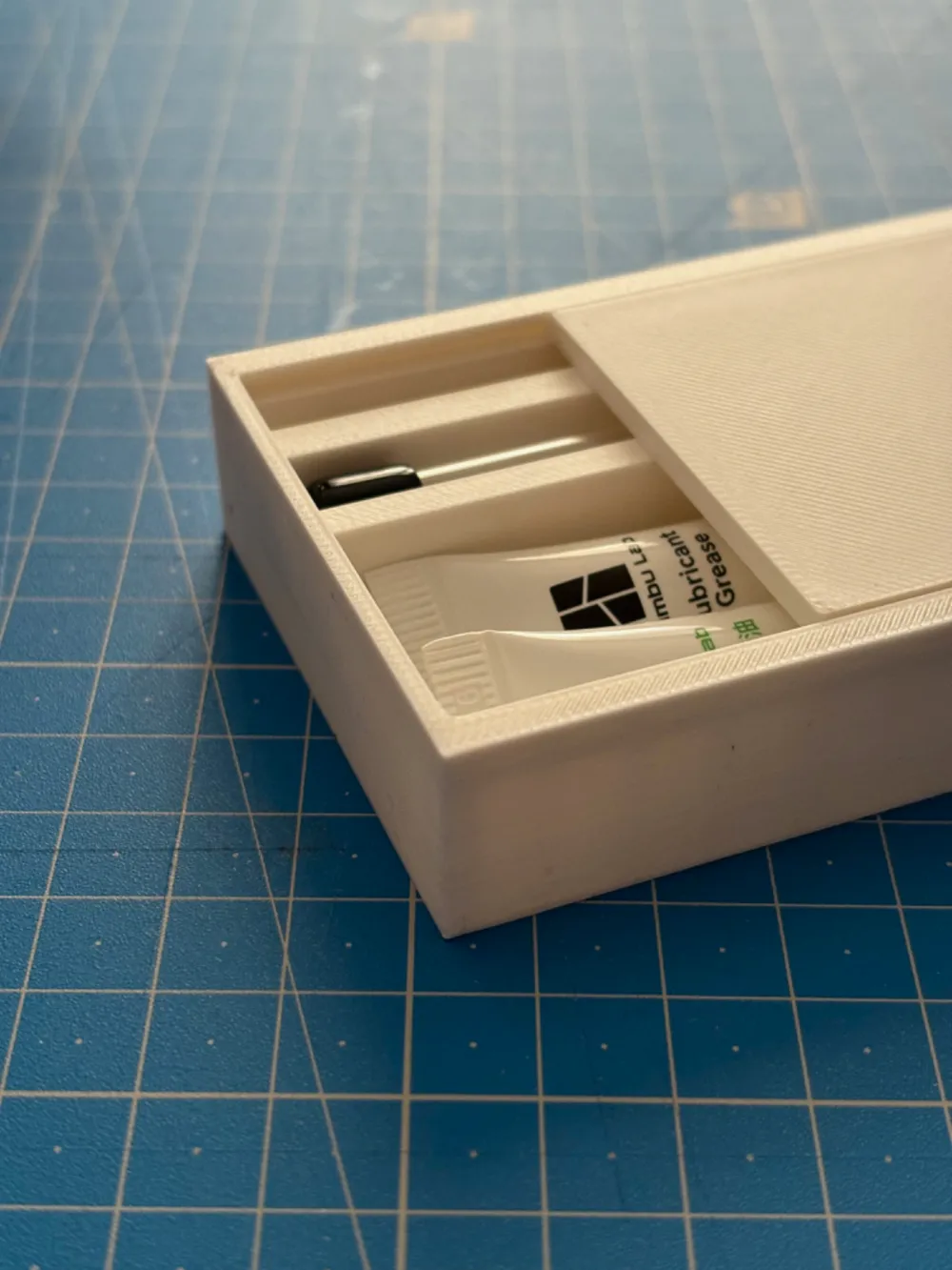 Toolbox for Bambu A1 basic tool set. by Jarek - MakerWorld