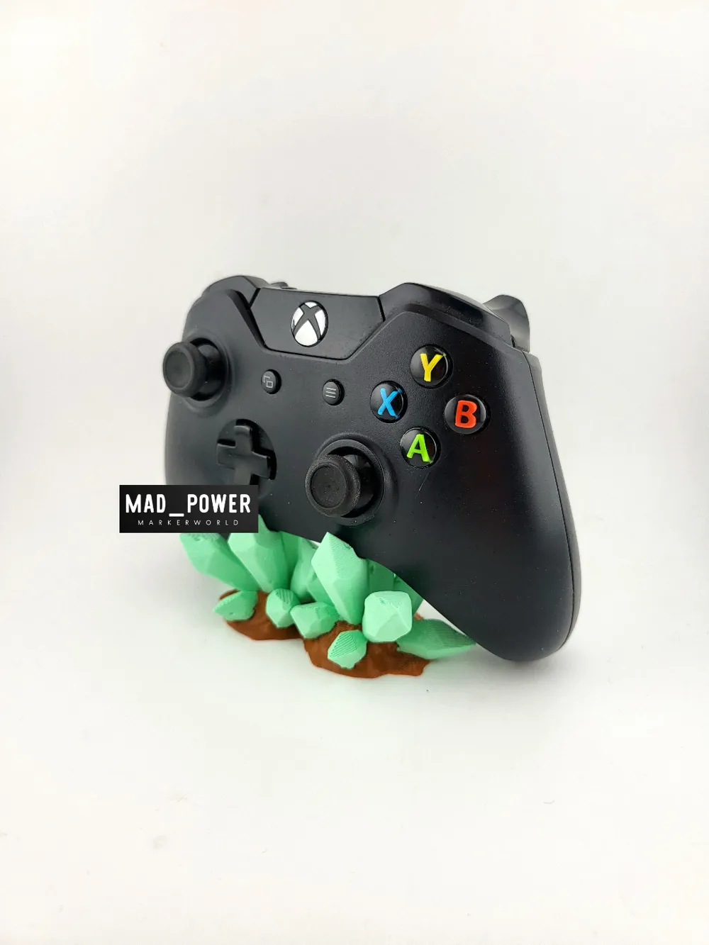 xbox controller holder stand by Mad power MakerWorld: Download Free 3D Models