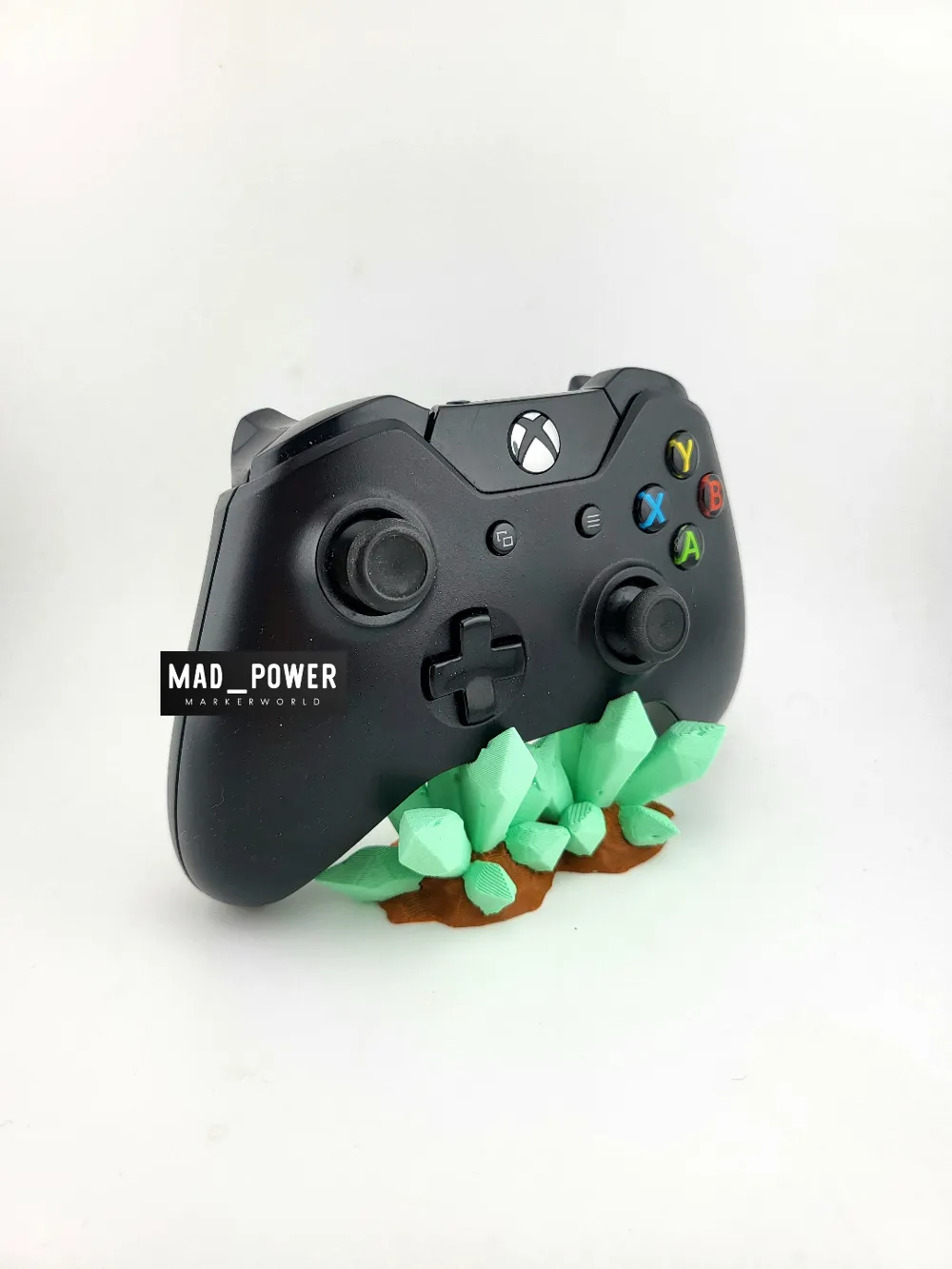 xbox controller holder stand by Mad power MakerWorld: Download Free 3D Models