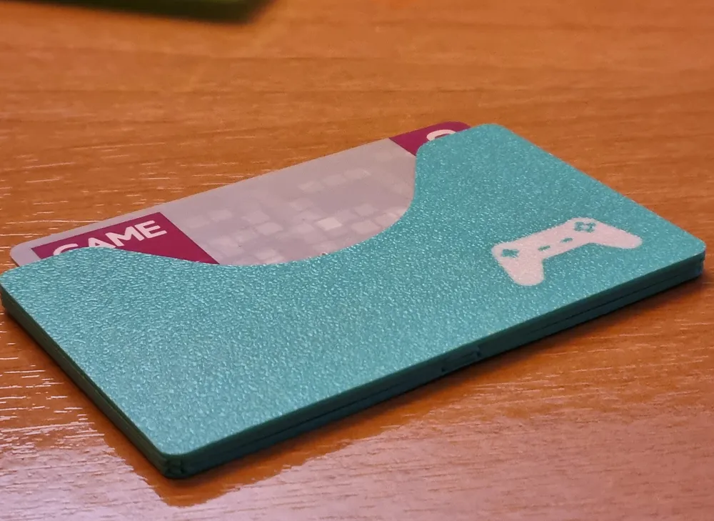 Tiny card wallet by Raxell - MakerWorld