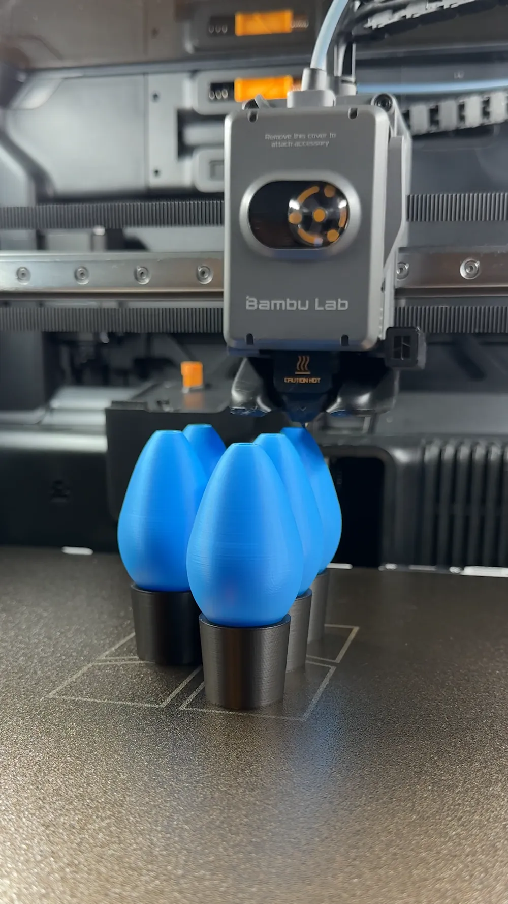 Stranger Things Lichterkette / Lightbulbs - Free 3D Print Model ...