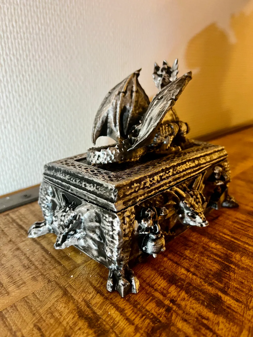 Dragon Storage Box - Free 3D Print Model - MakerWorld