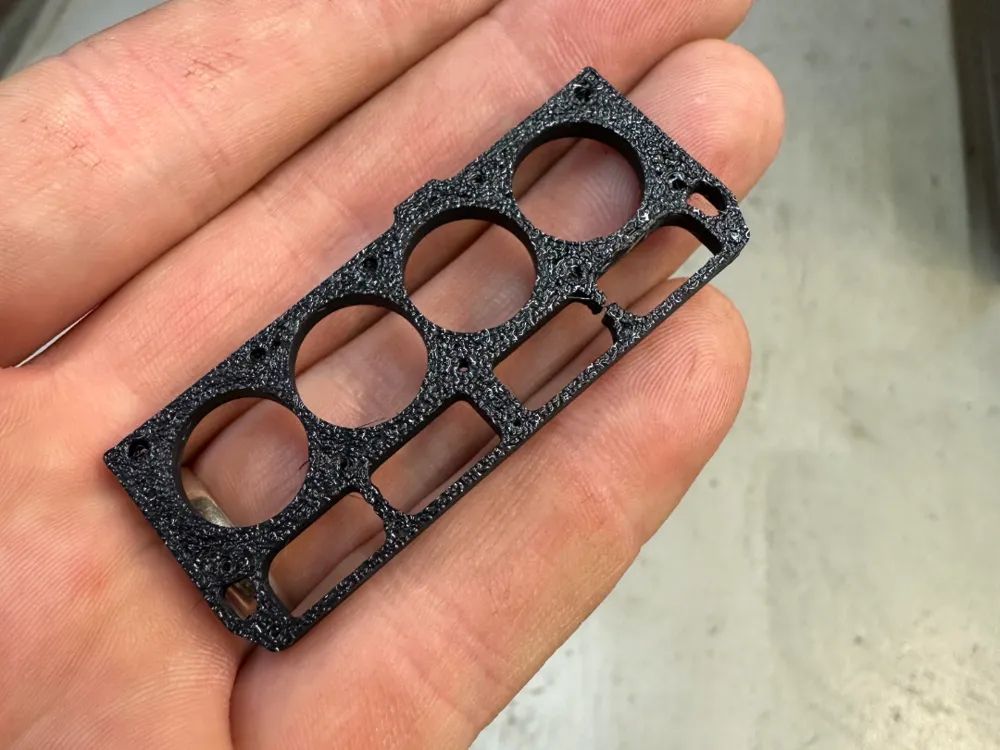 LS head gasket keychain - Free 3D Print Model - MakerWorld