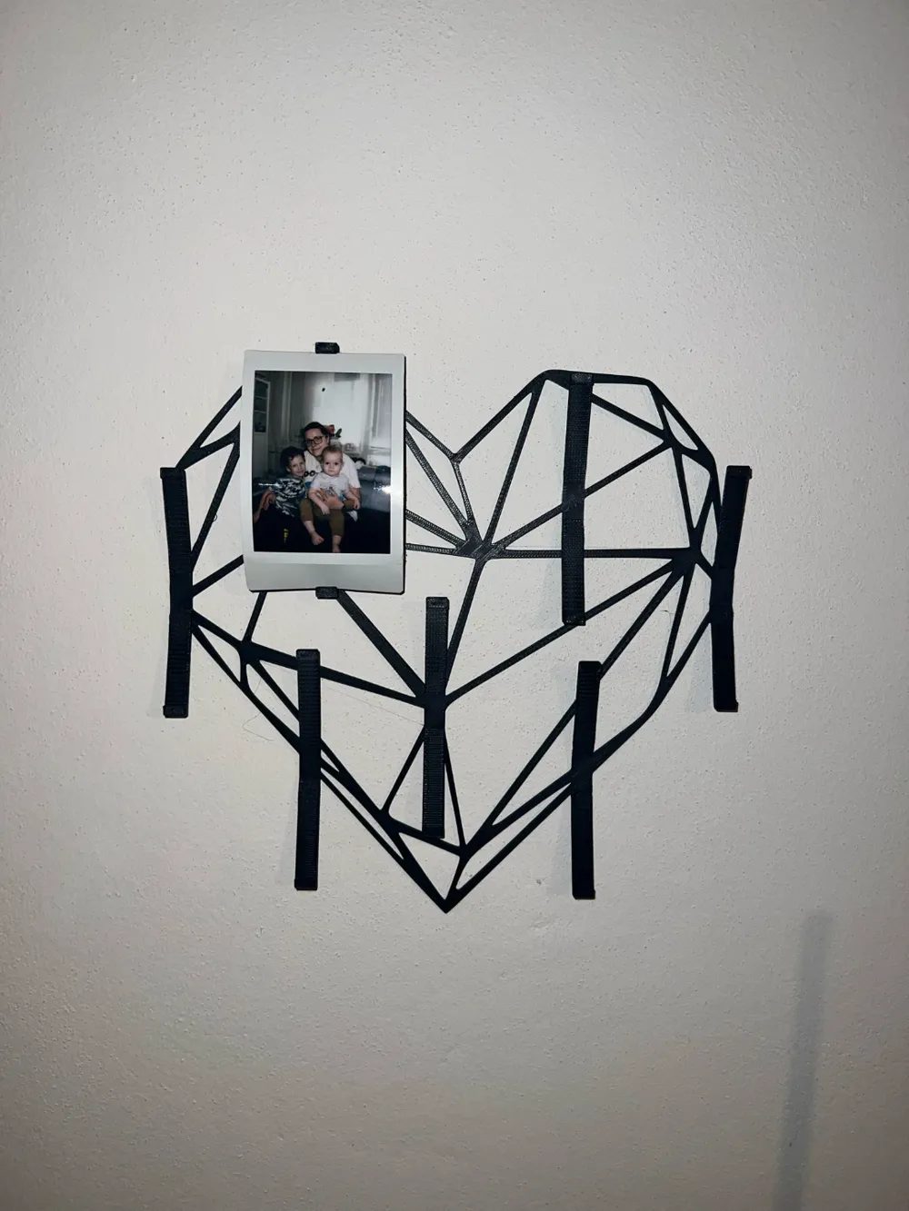 Heart instax photo holder to wall Remixed by lancelotcv MakerWorld ...