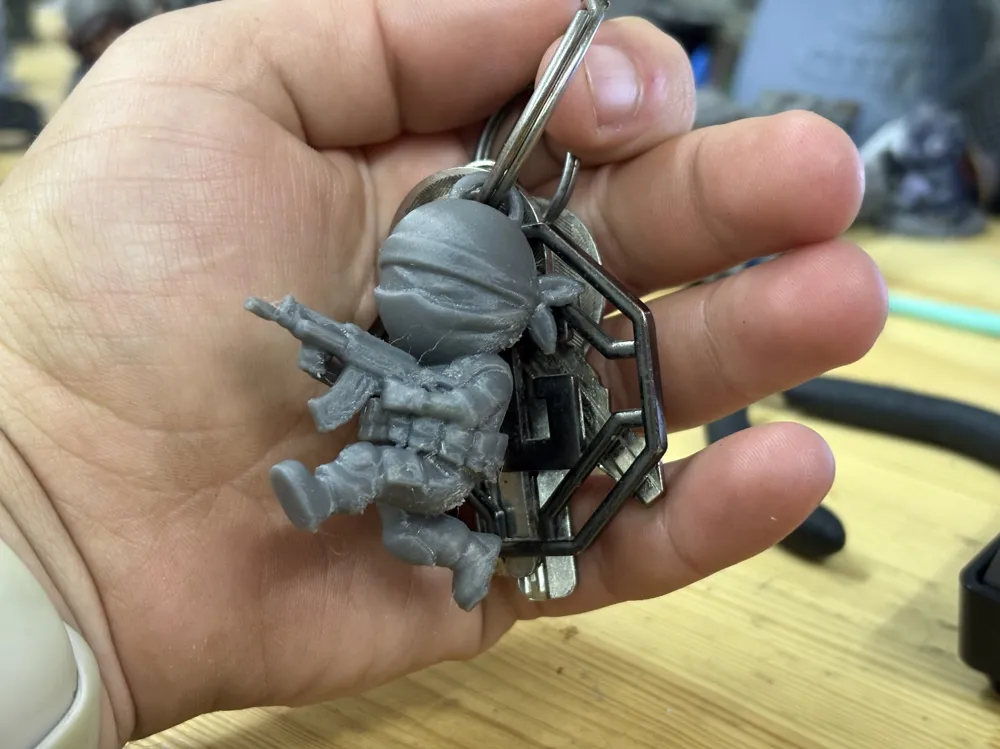 CS GO Terrorist Keychain Figure by Redsing_ART MakerWorld: Download ...