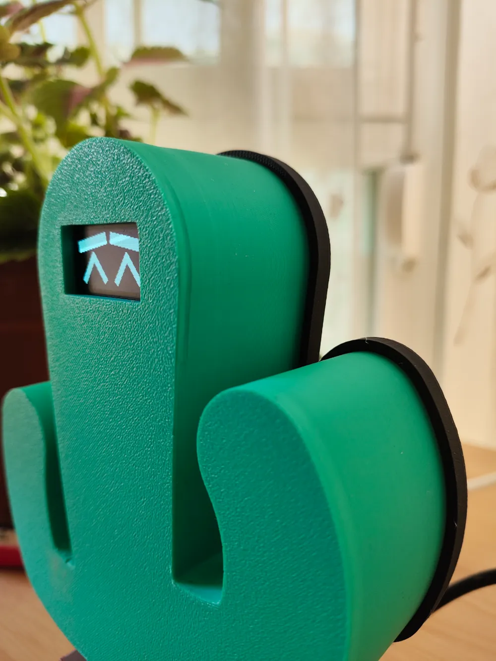 Smart cactus - Check if a plant needs water by Jose Prieto - MakerWorld