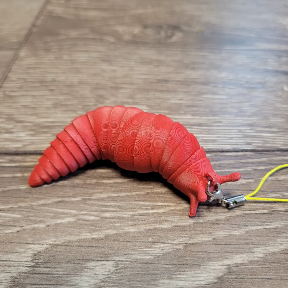 Articulated slug keychain fidget Remixed by 3DeeMagic MakerWorld ...