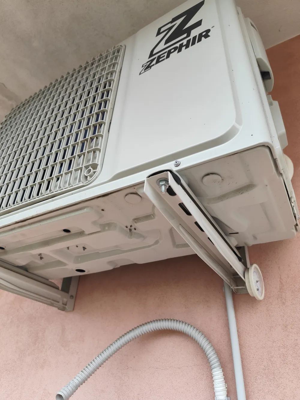 Air Conditioner Condensation Drain Pipe Zephir by Giuse88Armo ...
