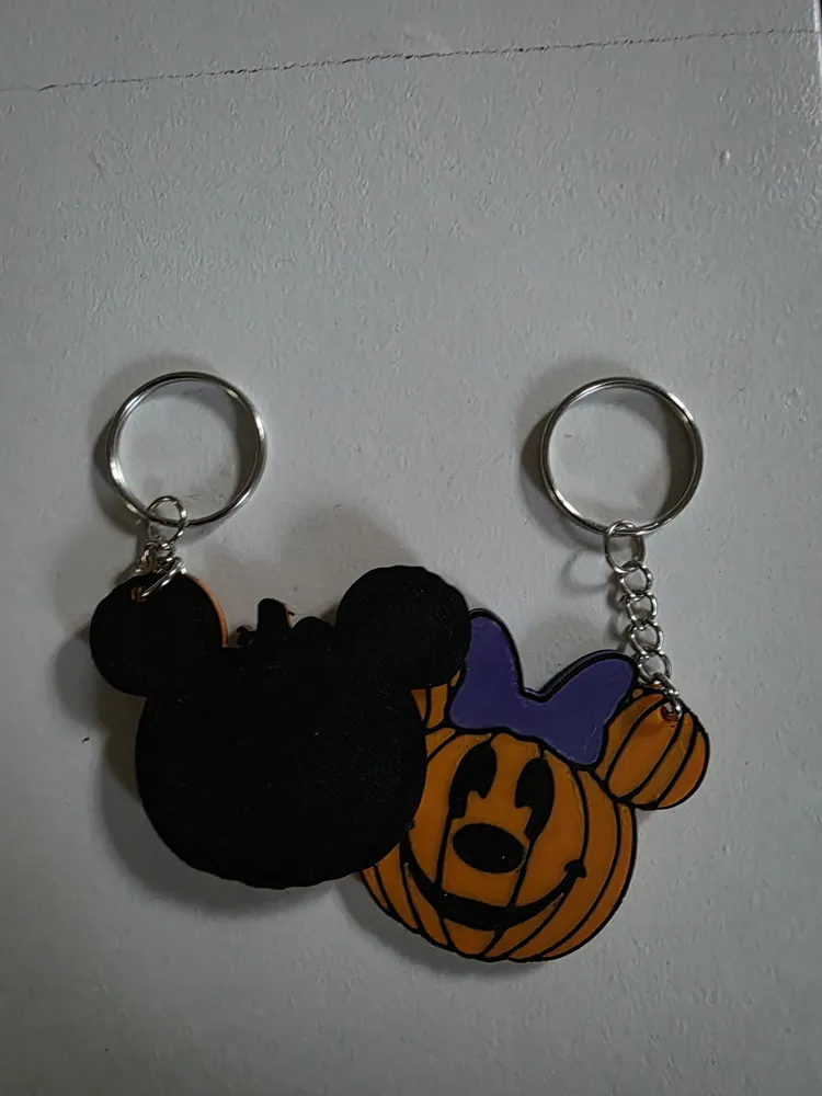 Mickey and Minnie Pumpkin Keychains by The Printed Ideas MakerWorld ...