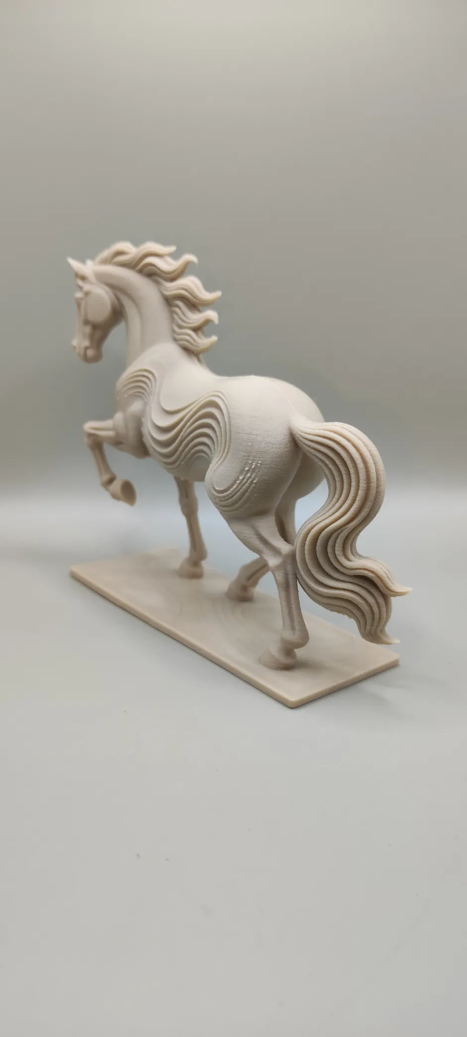 Horse wave figurine decoration v2 - Free 3D Print Model - MakerWorld