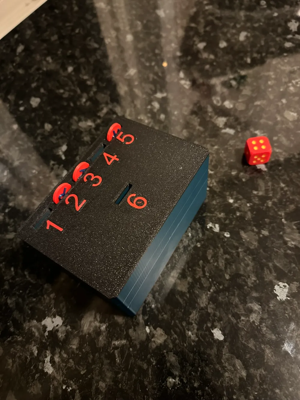 The coin game by solversenMakerWorld: Download Free 3D Models