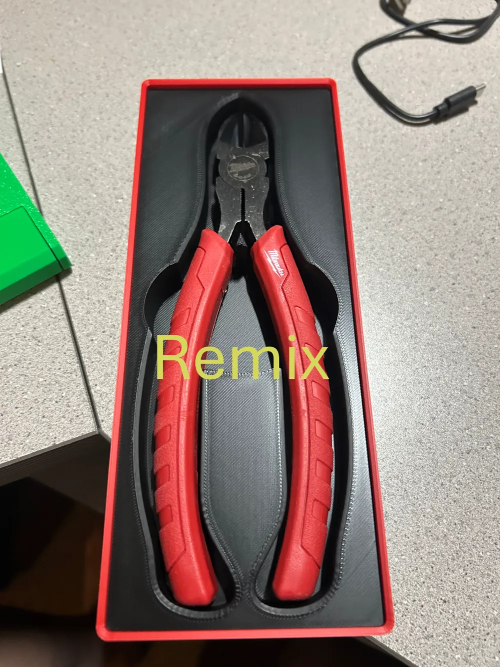 Wider Gridfinity for Milwaukee Side Cutters Remixed by LBL Printing ...