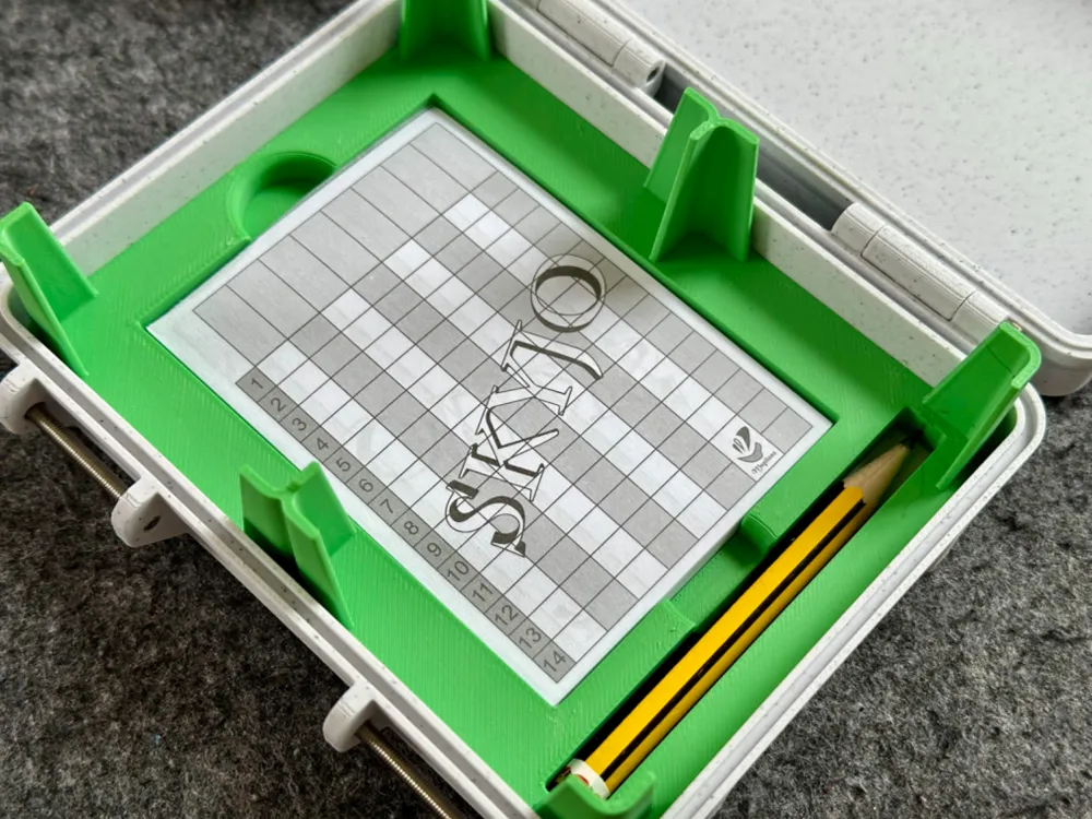 Skyjo Travel Box Remixed by SpencerJUK MakerWorld: Download Free 3D Models