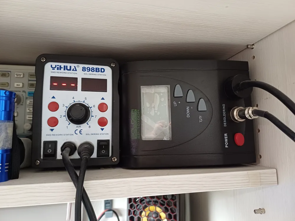 Soldering pen holder wall mount. by Kiron 21 - MakerWorld