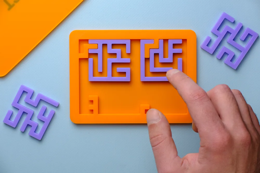 Puzzle labyrinth by Oleksandr T2L - MakerWorld