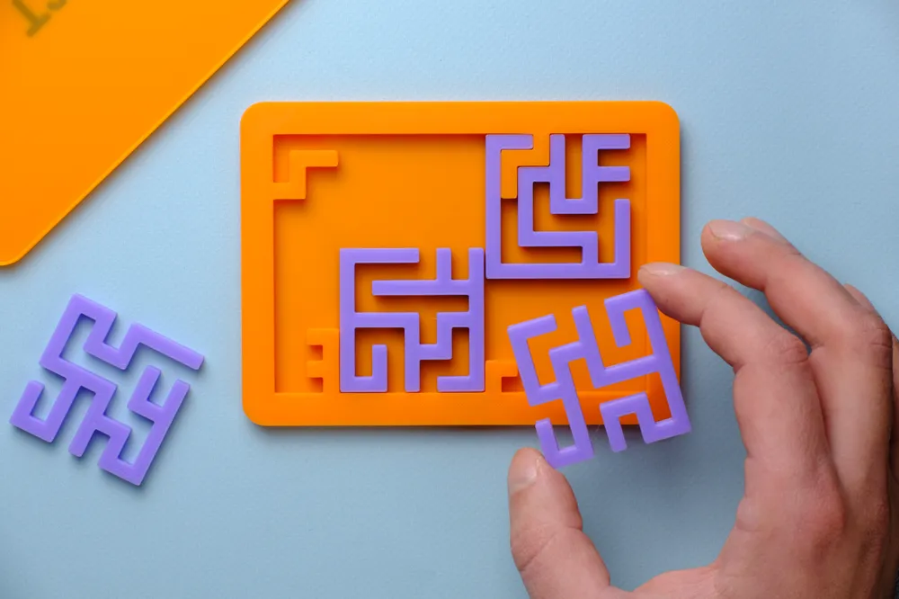 Puzzle labyrinth by Oleksandr T2L - MakerWorld