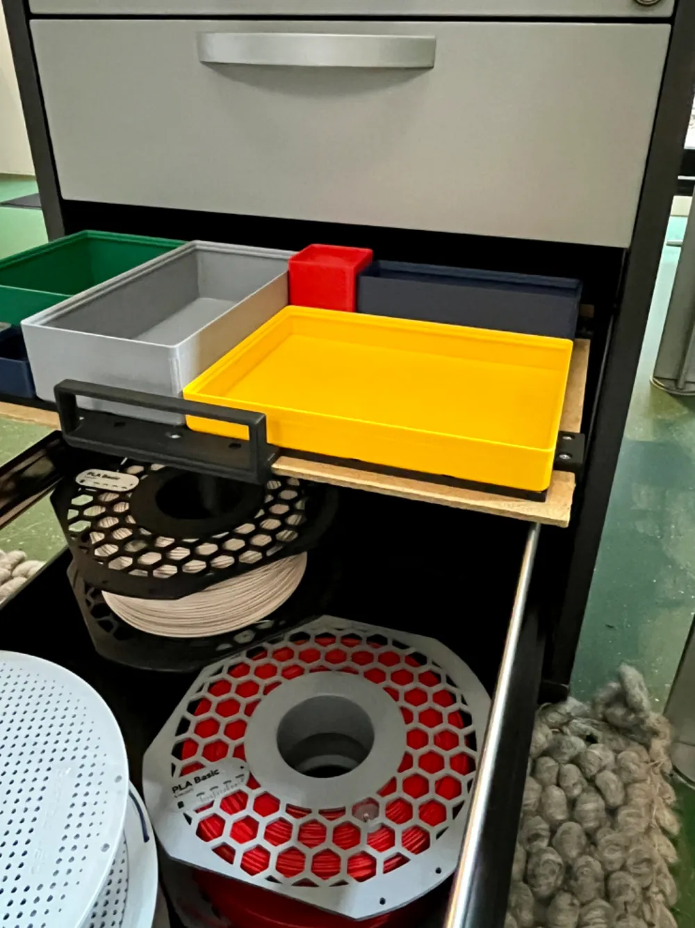 Gridfinity file drawer sliders by Nik Hemmeryckx - MakerWorld