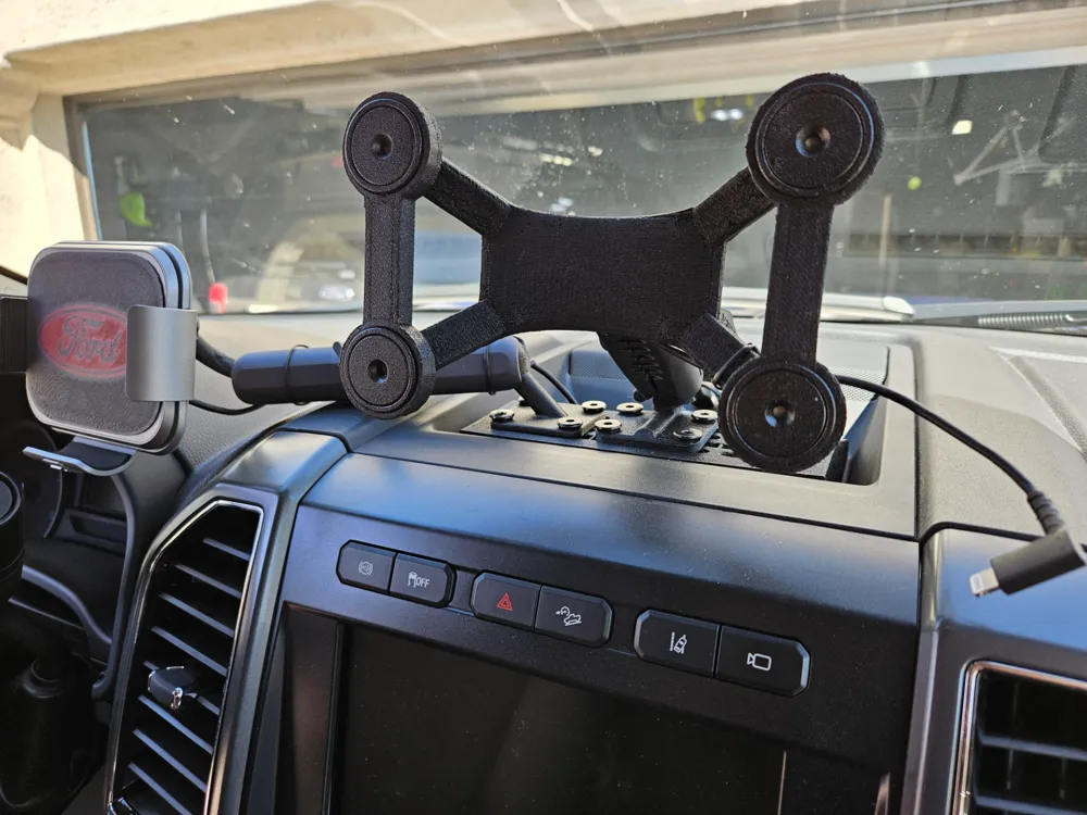 iPad Tablet Magnetic RAM Vehicle Mounting System by ProjectSkyDroid ...