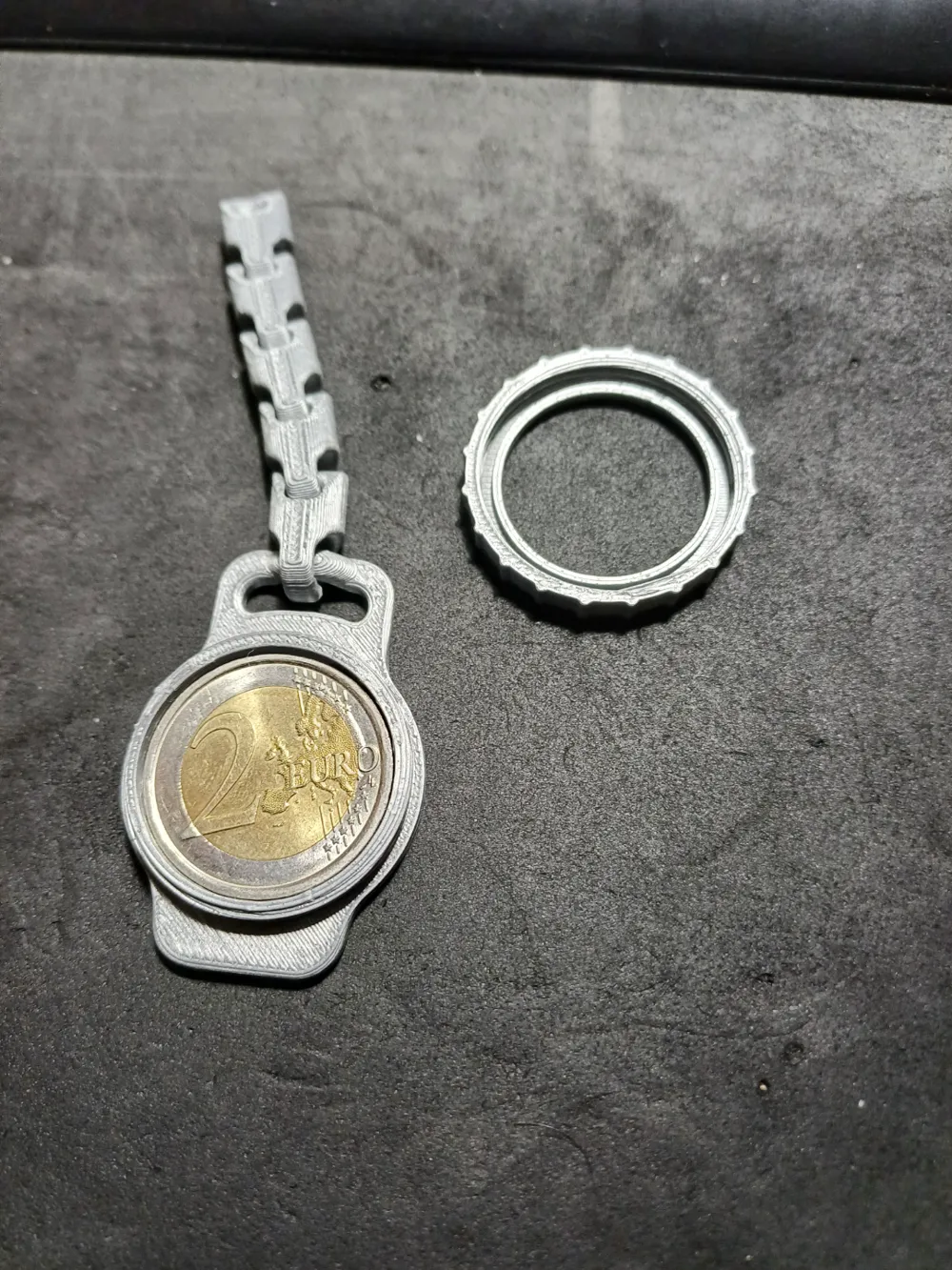 Coin key ring by AcaSnake - MakerWorld