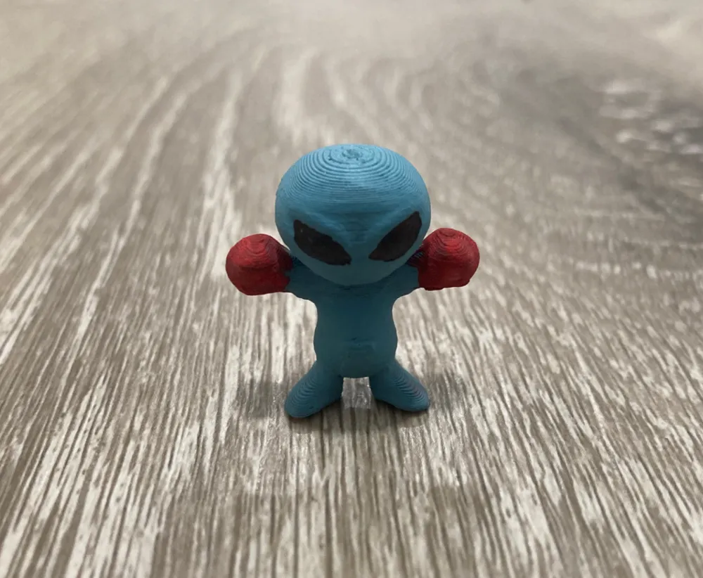Mini Alien with Boxing Gloves! by Inventor Coral - MakerWorld