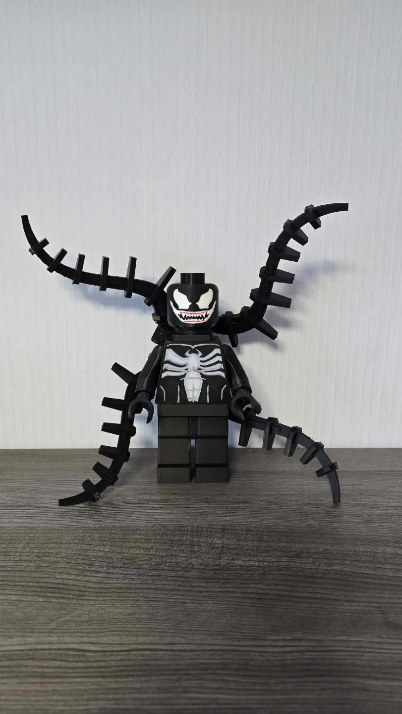 Big Brick * VENOM * Super Heroes by cBoLsmUiEc - MakerWorld