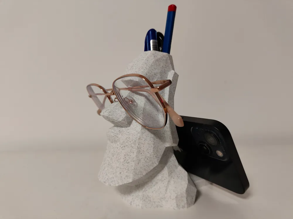 Moai eyeglasses phone pencil holder 摩艾石像眼镜手机架笔筒 by 3D_CEN岑霸玩物 - MakerWorld