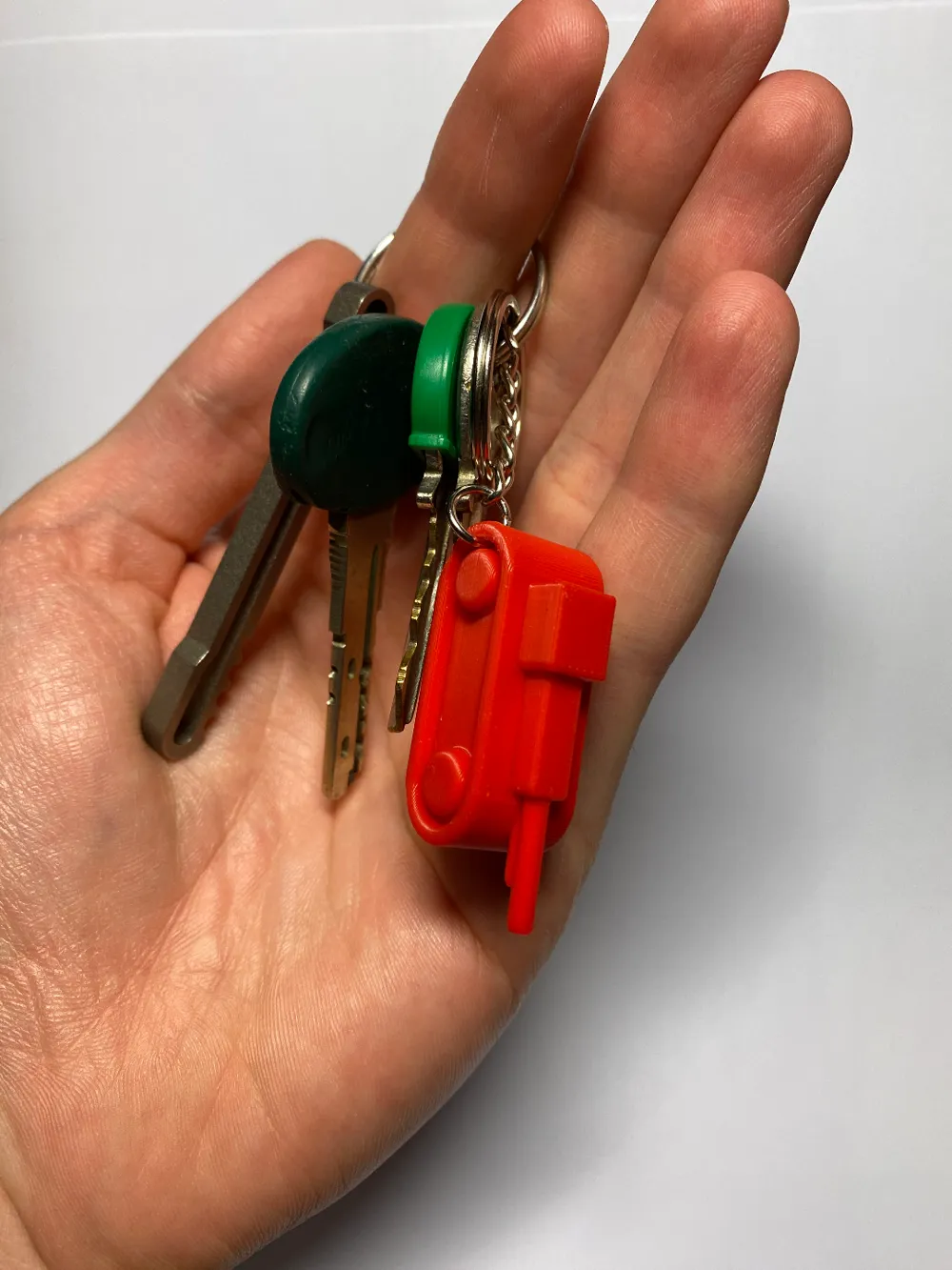 Risiko Tank Keychain by FGorgo - MakerWorld