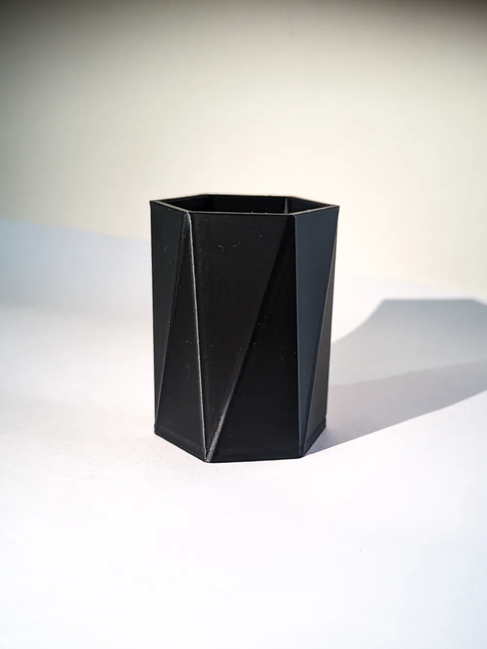 Cute Pen Stand - Free 3D Print Model - MakerWorld
