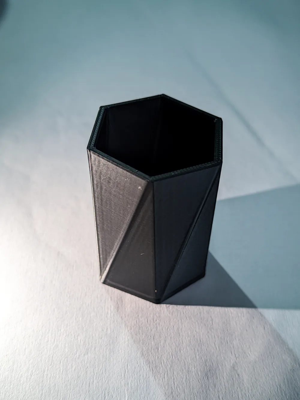 Cute Pen Stand - Free 3D Print Model - MakerWorld