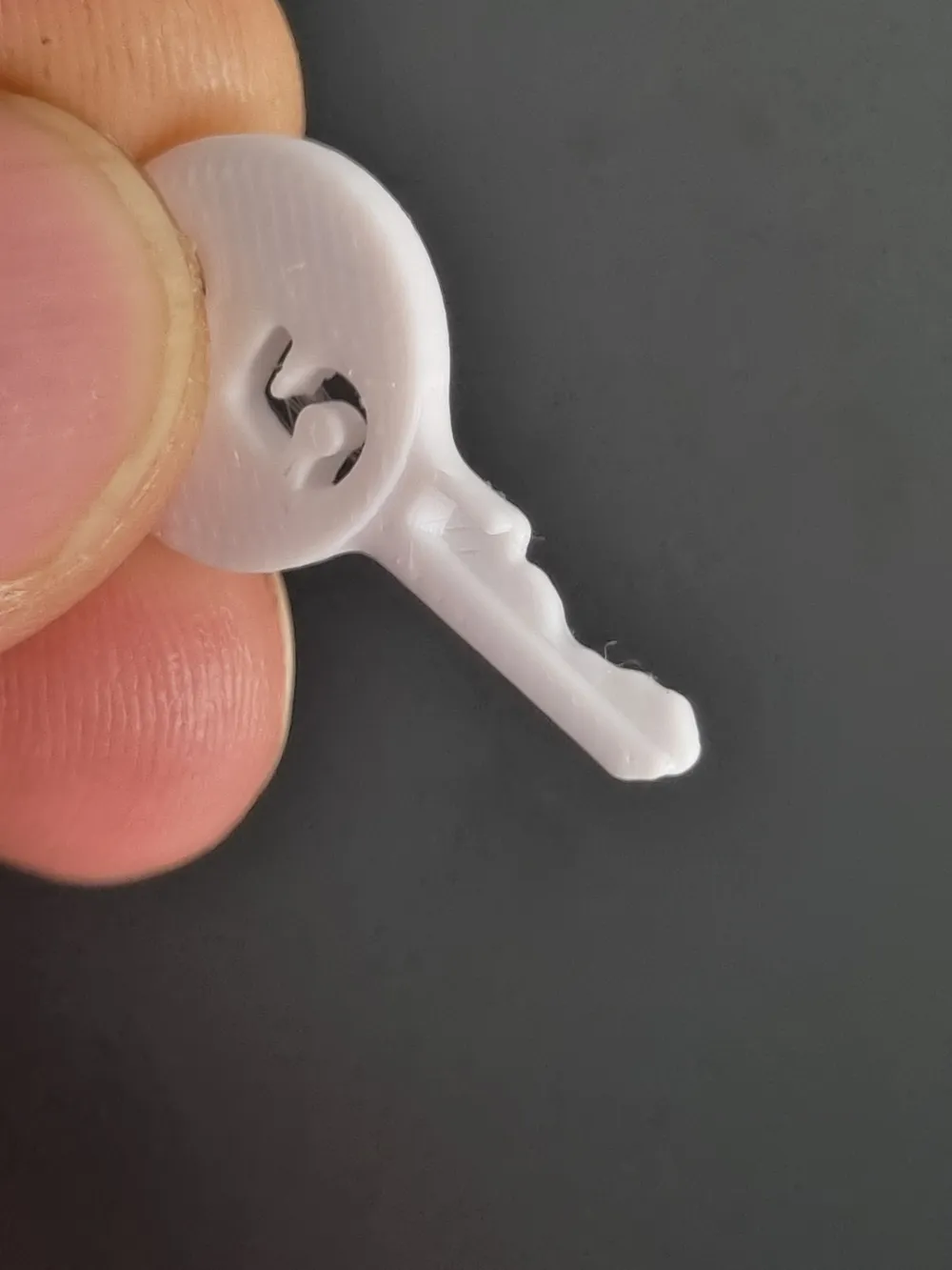 TSA "Travel Sentry" master key 005 - TSA key 5 Remixed by ...