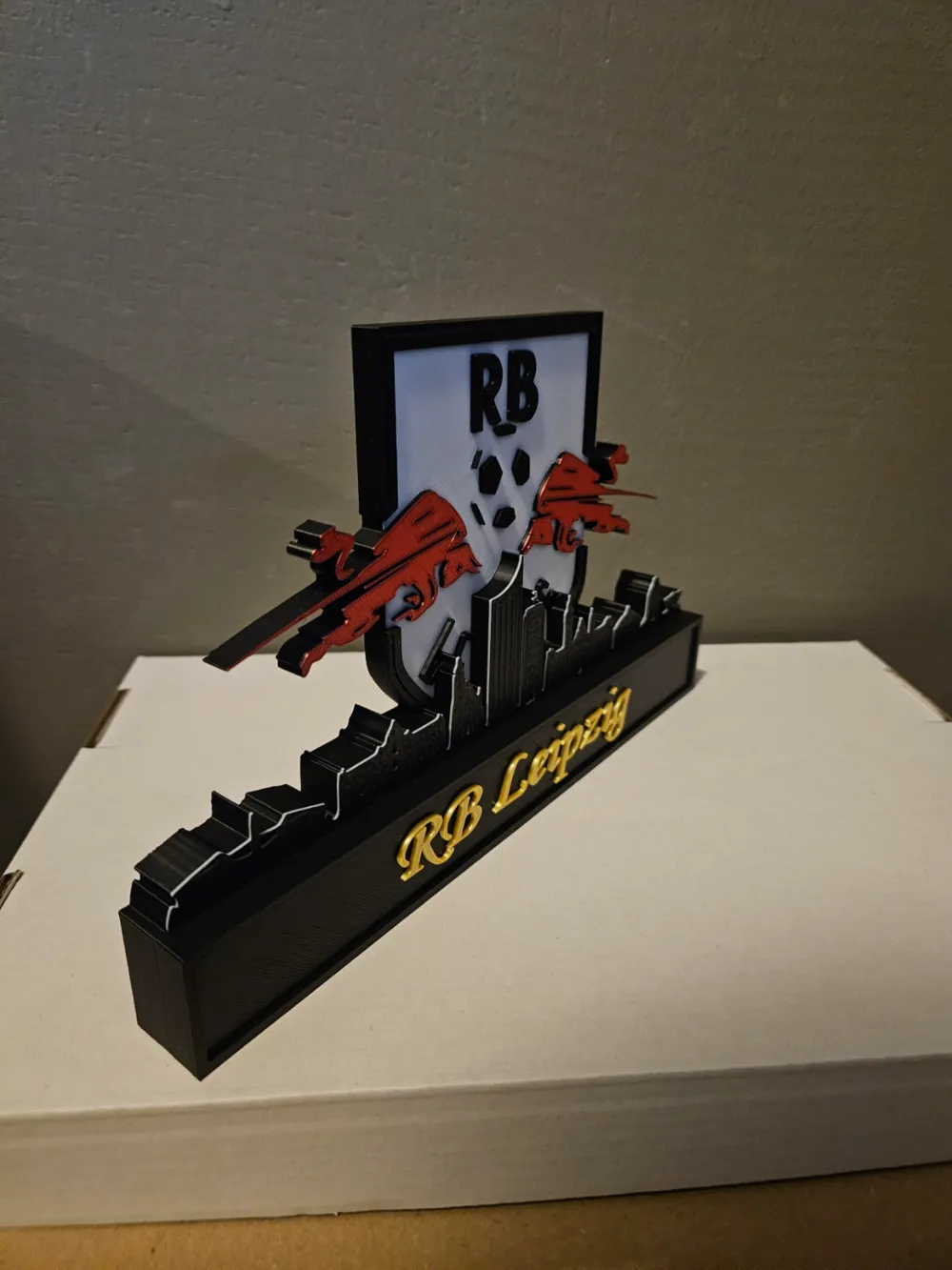 RB Leipzig with the Leipzig skyline by Jessie_3d_art - MakerWorld