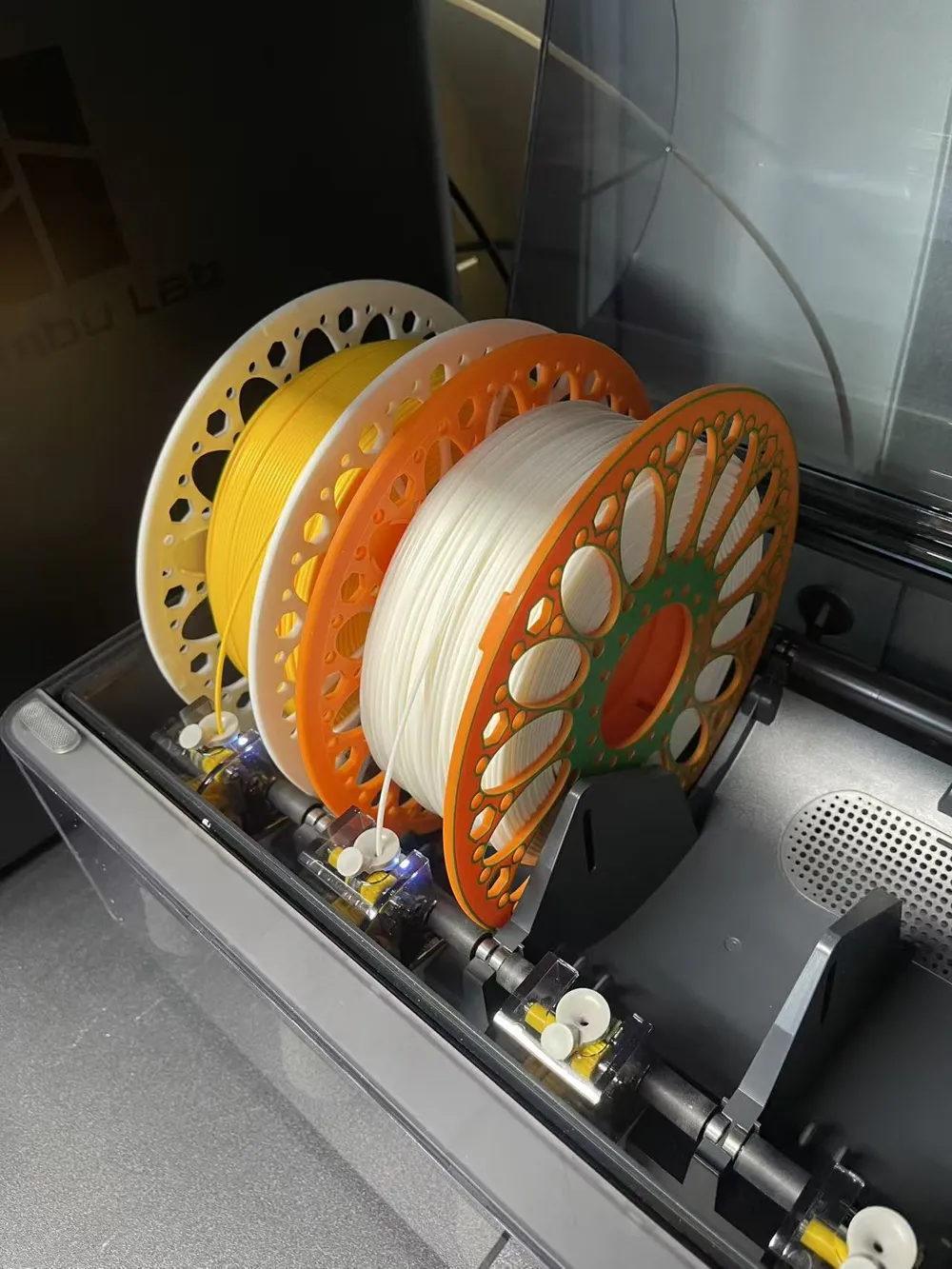 Bambu Lab Reusable Spool - Free 3D Print Model - MakerWorld