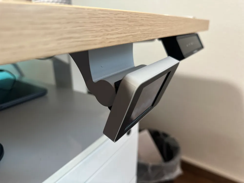 Desk Mount for Touch Display ESP32 2432S028 for HA by akuehlewind ...