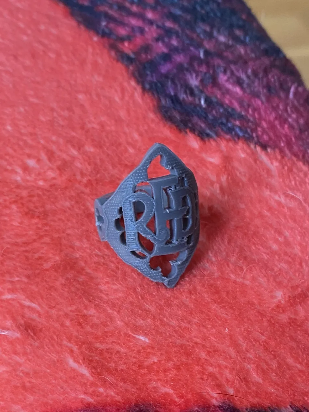 Taylor Swift Red album ring - Free 3D Print Model - MakerWorld
