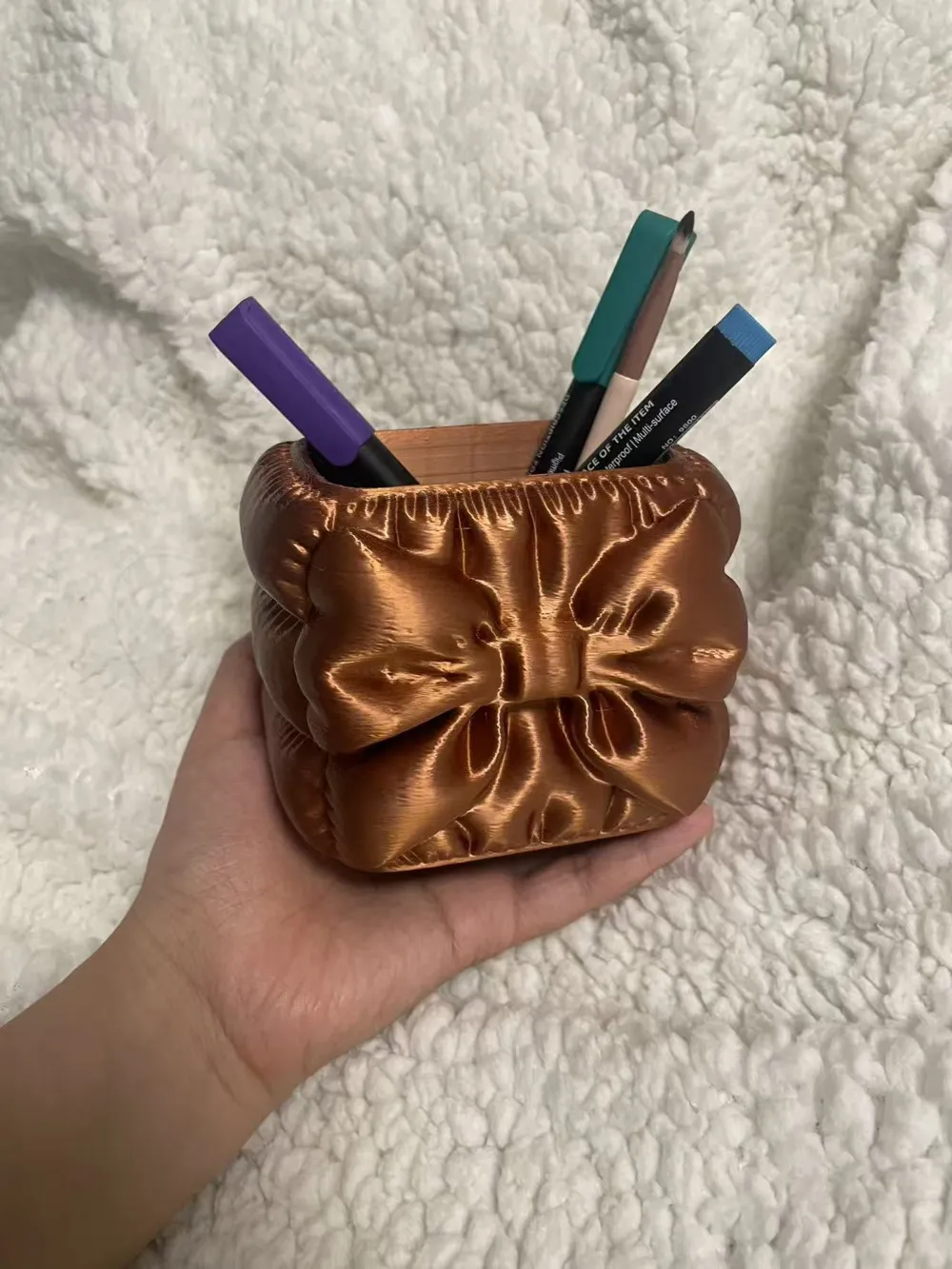 Sweet Bow Silk Case - Free 3D Print Model - MakerWorld