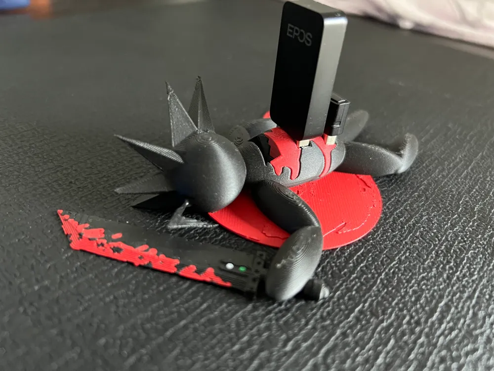 Stabbed by USB Stick Holder FF VII 7 Zack Design Remixed by ...