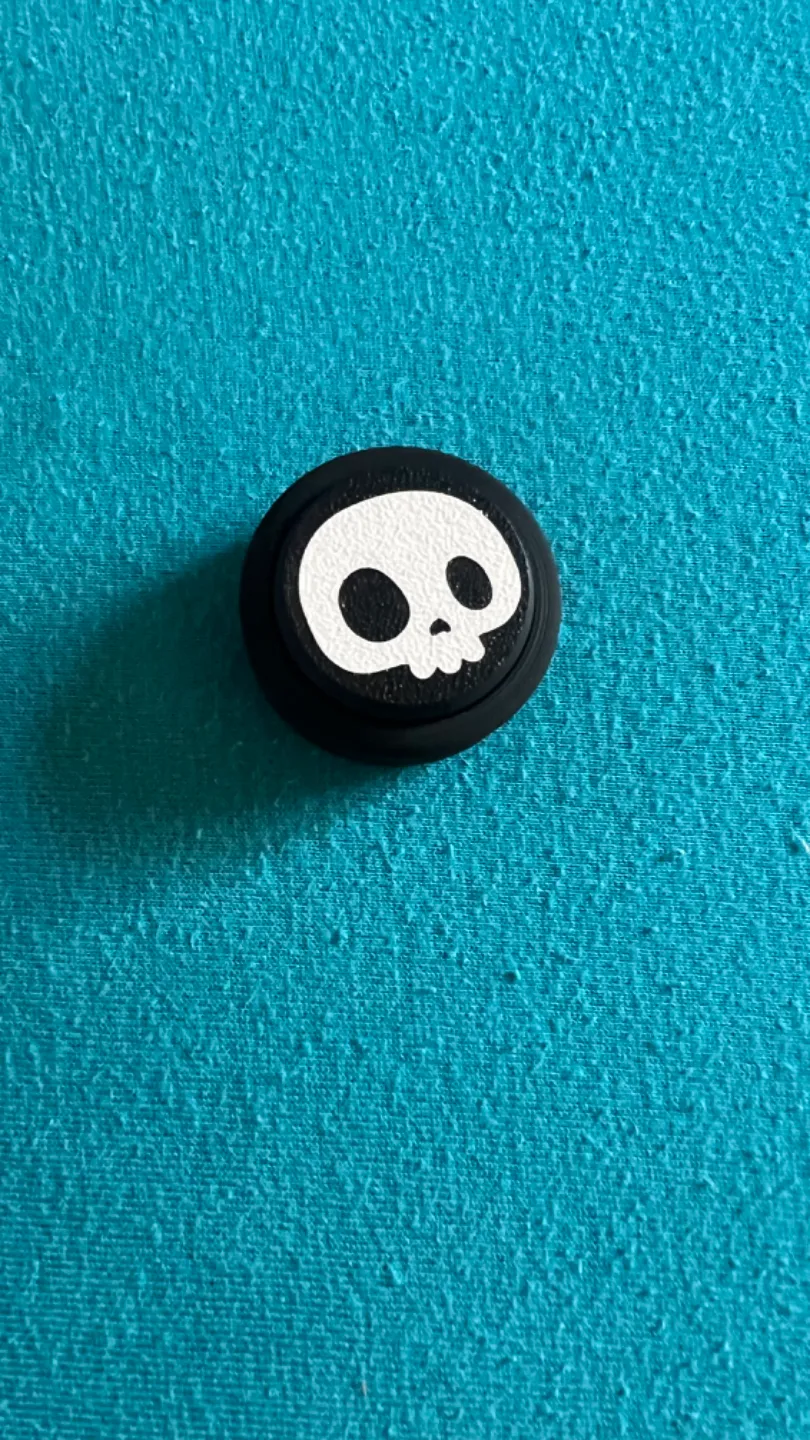 Cute skull clicker by Amalthea MakerWorld: Download Free 3D Models