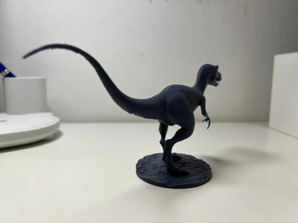 Velociraptor in baseplate - Free 3D Print Model - MakerWorld