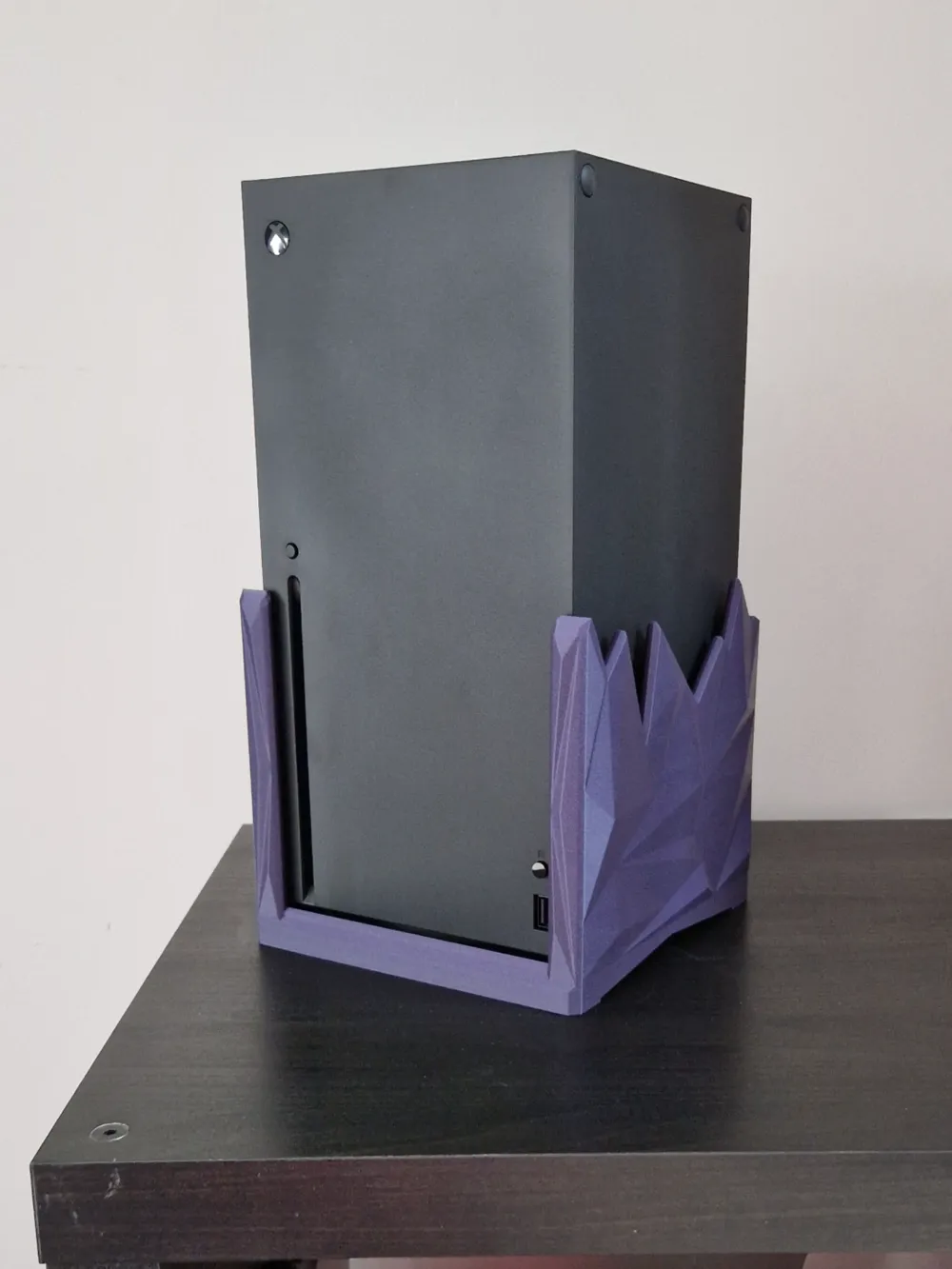 Xbox Series X Stand Surround by GeekMarshall MakerWorld: Download Free ...