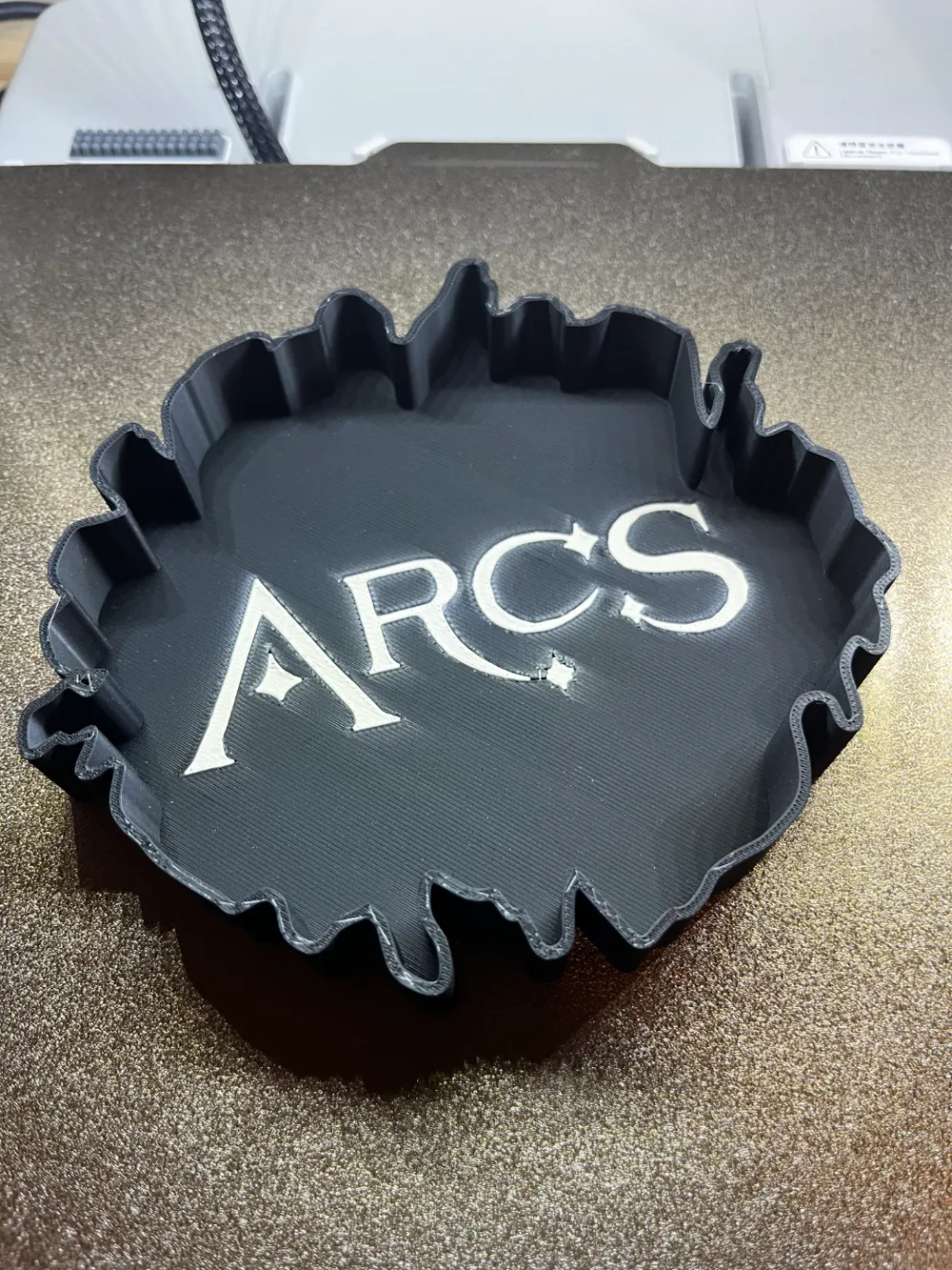 Arcs dice tray by Twistedbydesign82 - MakerWorld