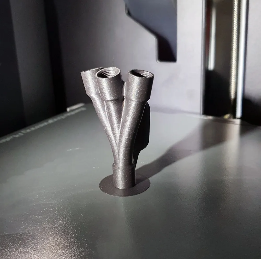 Three way splitter, no supports! by jusutus - MakerWorld