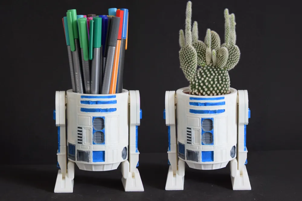 R2-D2 - portalápices / maceta por MakerVerse DesignsMakerWorld: Descarga Modelos 3D Gratuitos